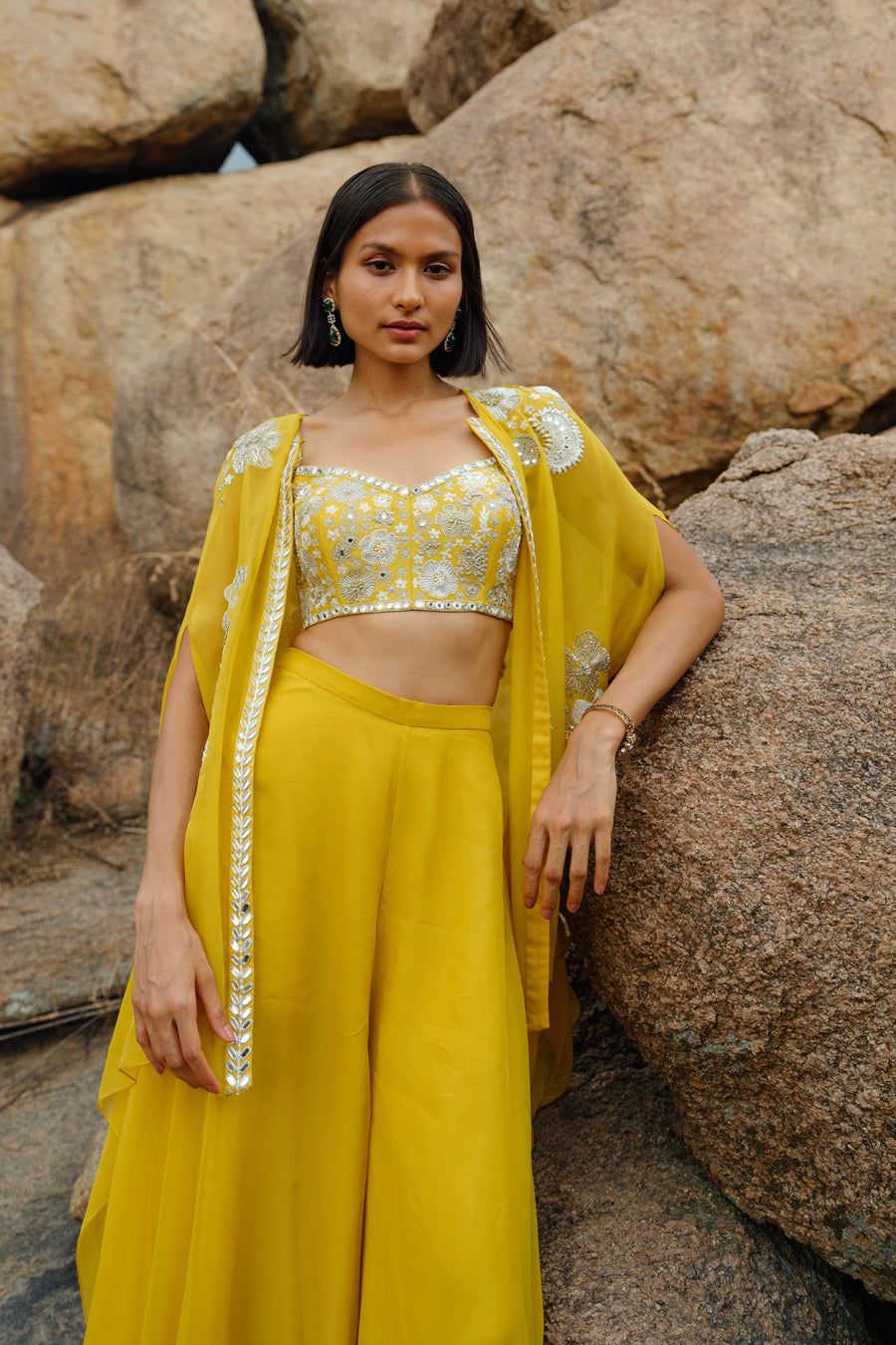 Yellow Iris Cape set – Mishru
